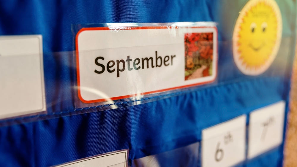 How to Make a Fabric Wall Calendar for the School Year – All About Fabrics